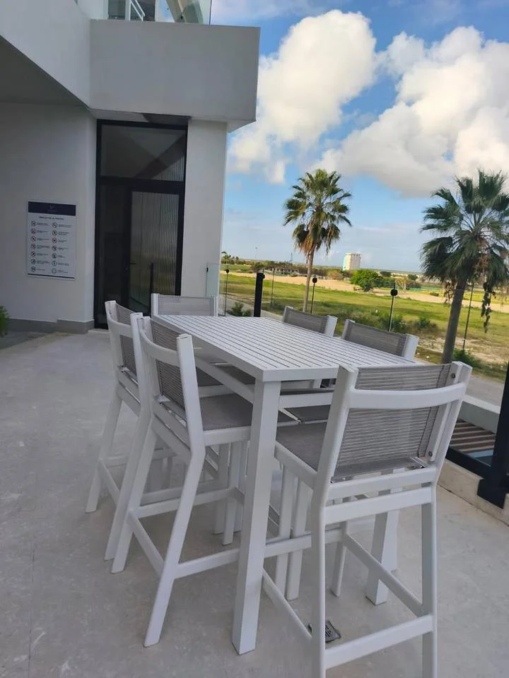 Apartamento en Venta en Cap Cana desde US$320K | CLIC Inmobiliaria
